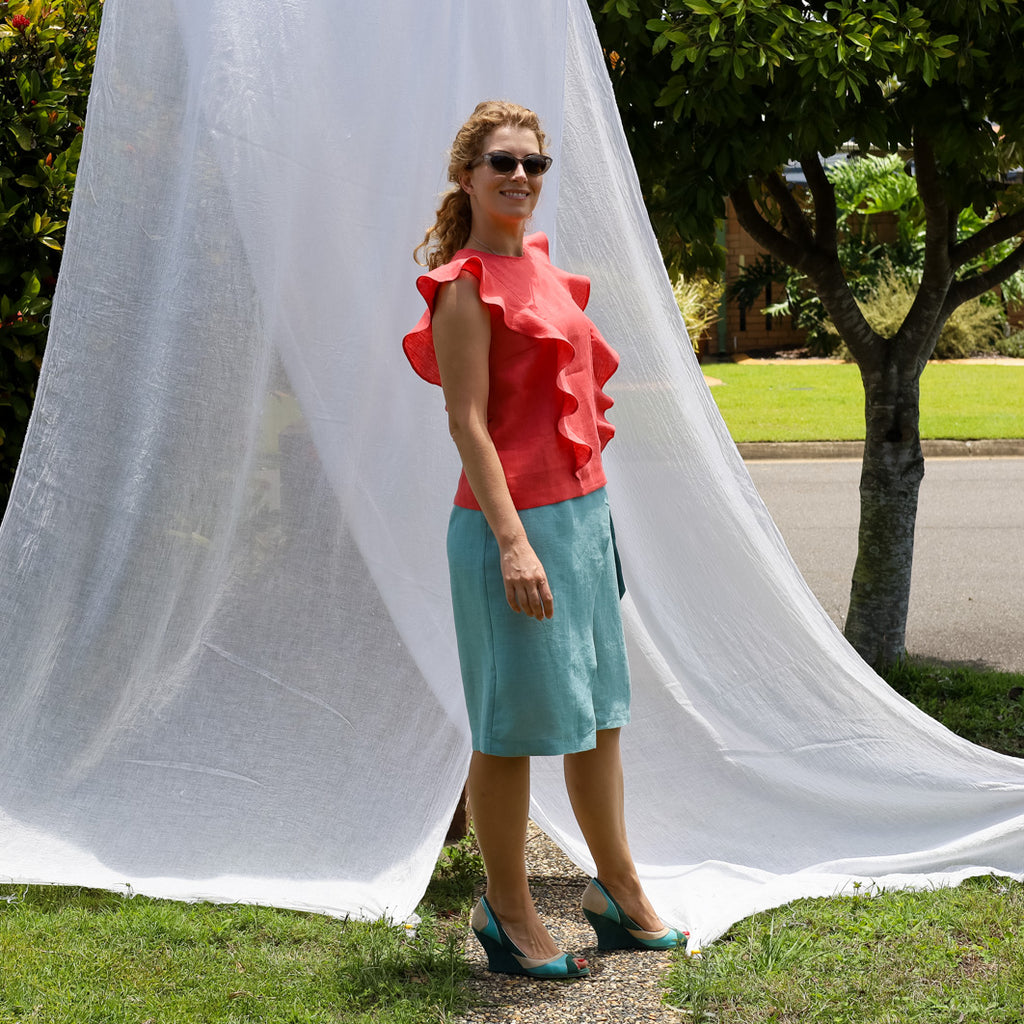Frill Venus Top in Coral Linen – OSSOM AUSTRALIA